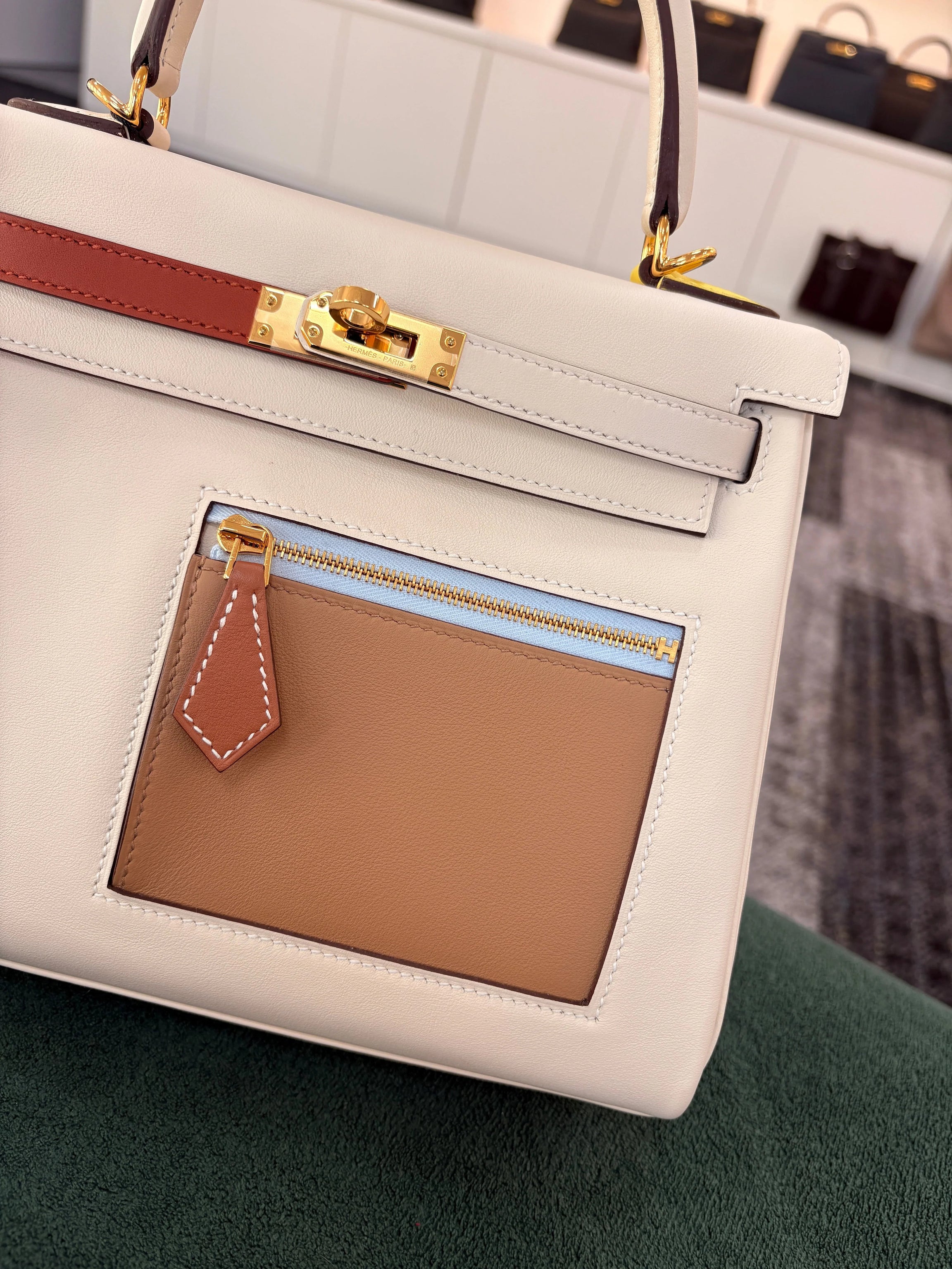 Hermès Kelly 25 Colormatic – A Playful Masterpiece in Swift Leather ...